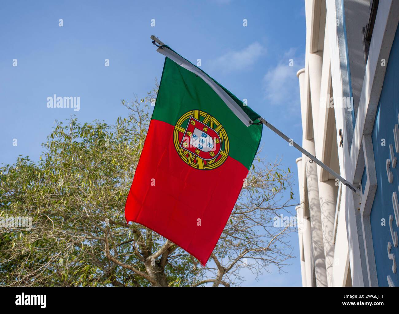 National flag of portugal bandeira de portugal outside portugues hi-res ...