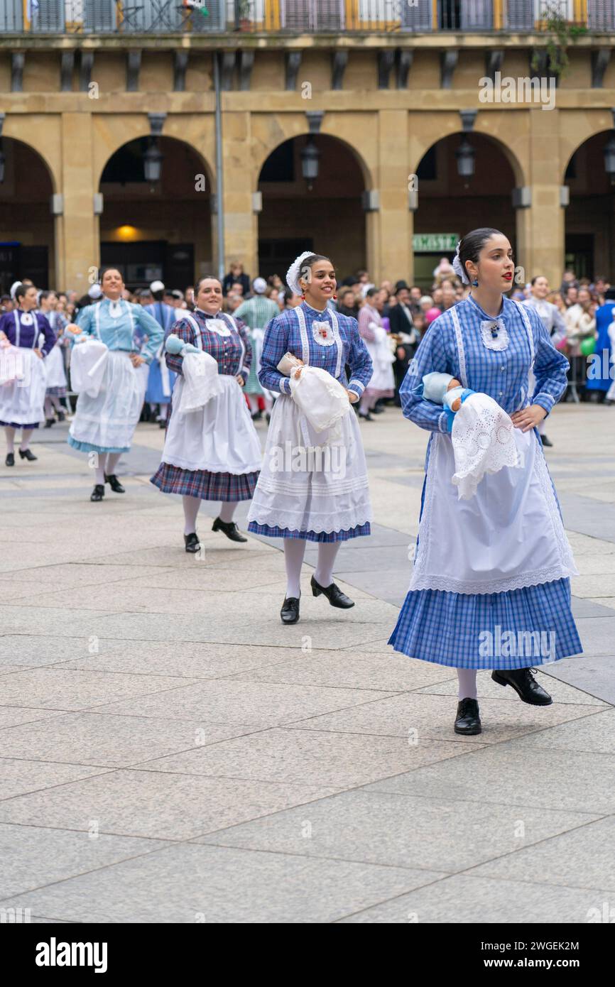 Banda municipal desfile hi-res stock photography and images - Alamy