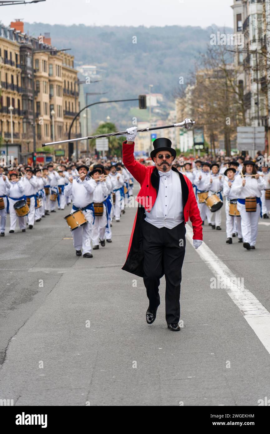 Danzas vascas hi-res stock photography and images - Alamy