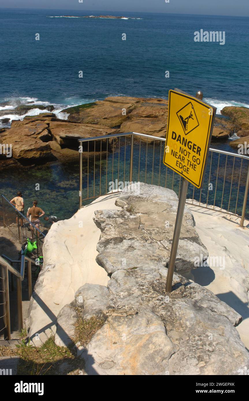 Danger Sign, Giles Baths, Sydney, NSW, Australia Stock Photo - Alamy