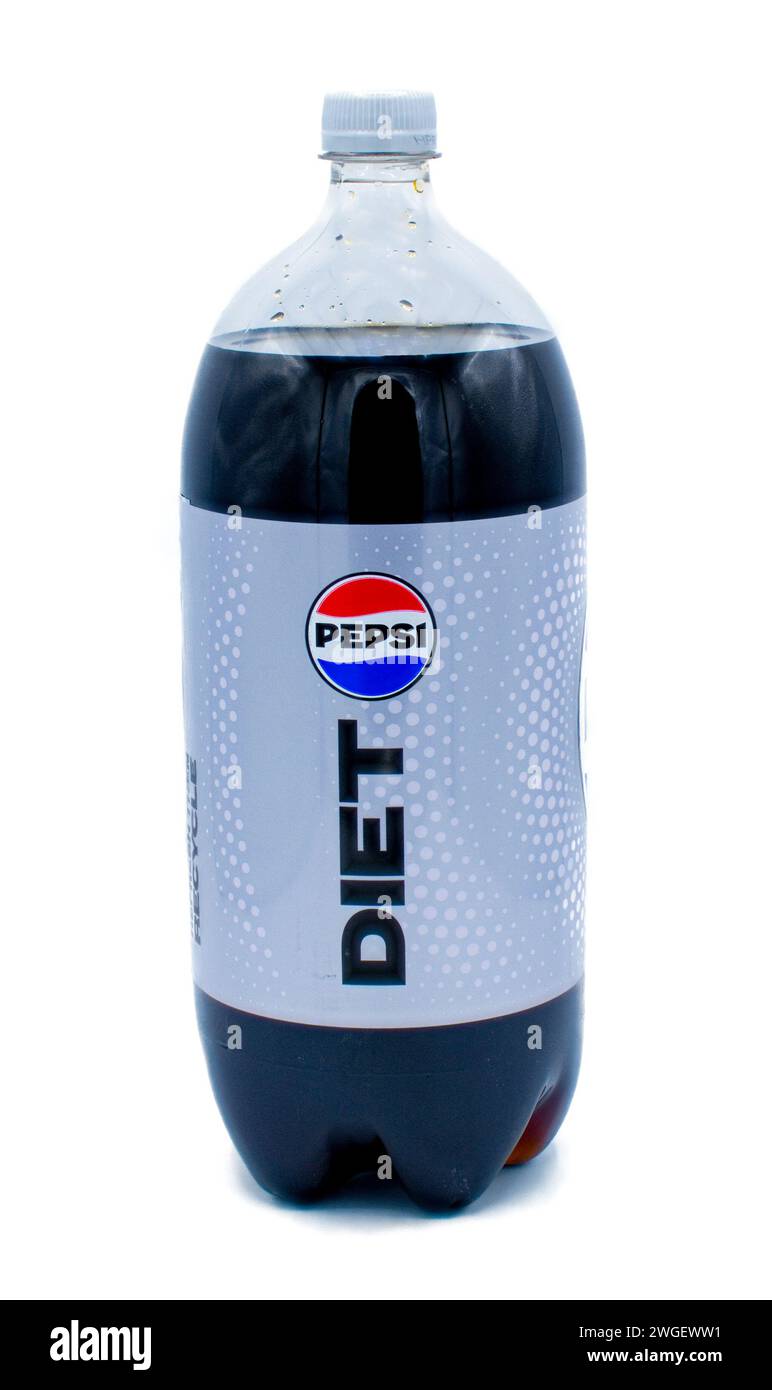 Ocala, FL USA January 4, 2024 Retail store diet Pepsi 2 liter soda pop ...