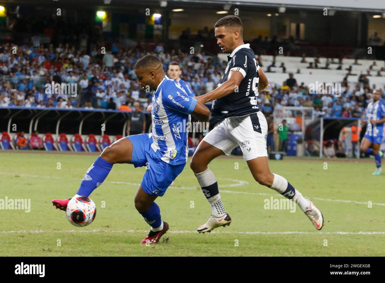 BELÉM, PA - 04.02.2024: PAYSANDU X REMO - Paysandu x Remo game at the ...