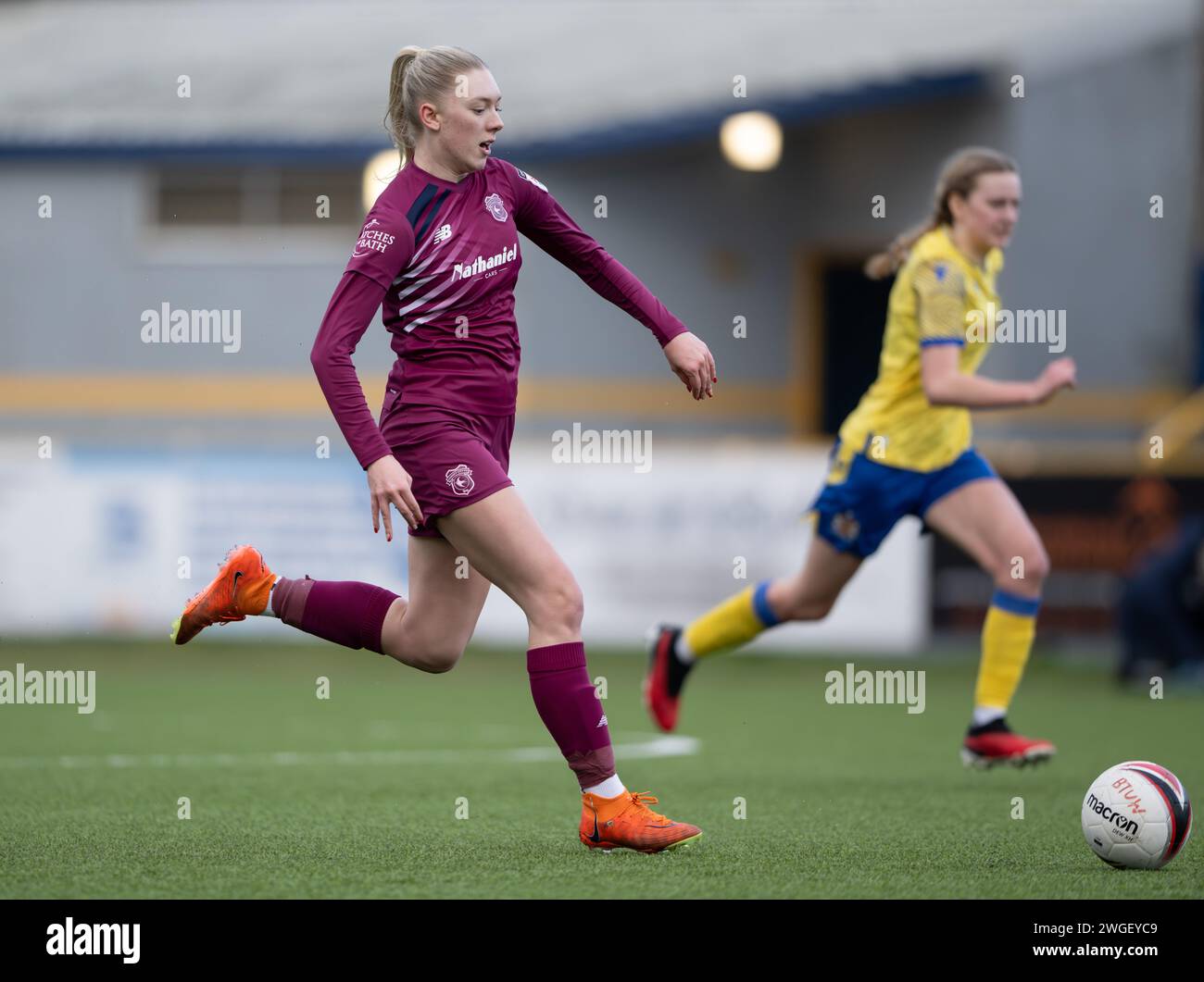 Barry, UK. 4th February 2024. Madison Lloyd of Cardiff City Women ...