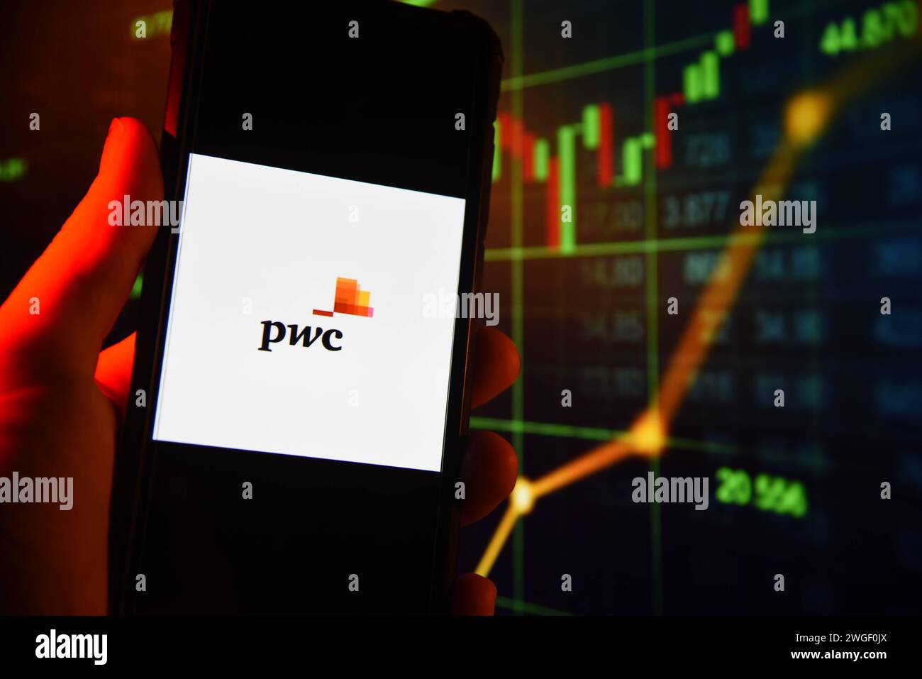 Pwc logo hi-res stock photography and images - Alamy