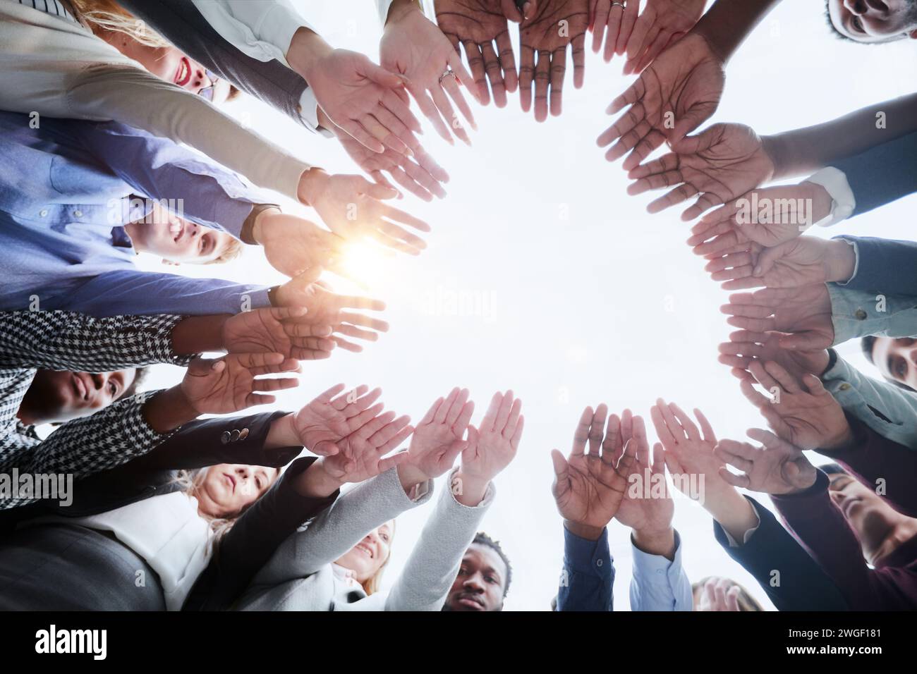 Uniting people hi-res stock photography and images - Alamy