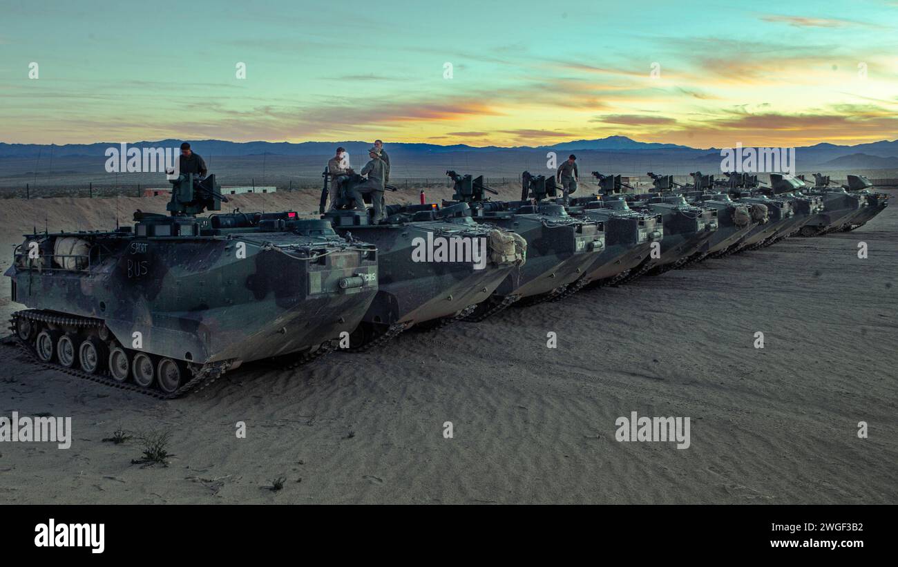 2d maintenance battalion hi-res stock photography and images - Alamy