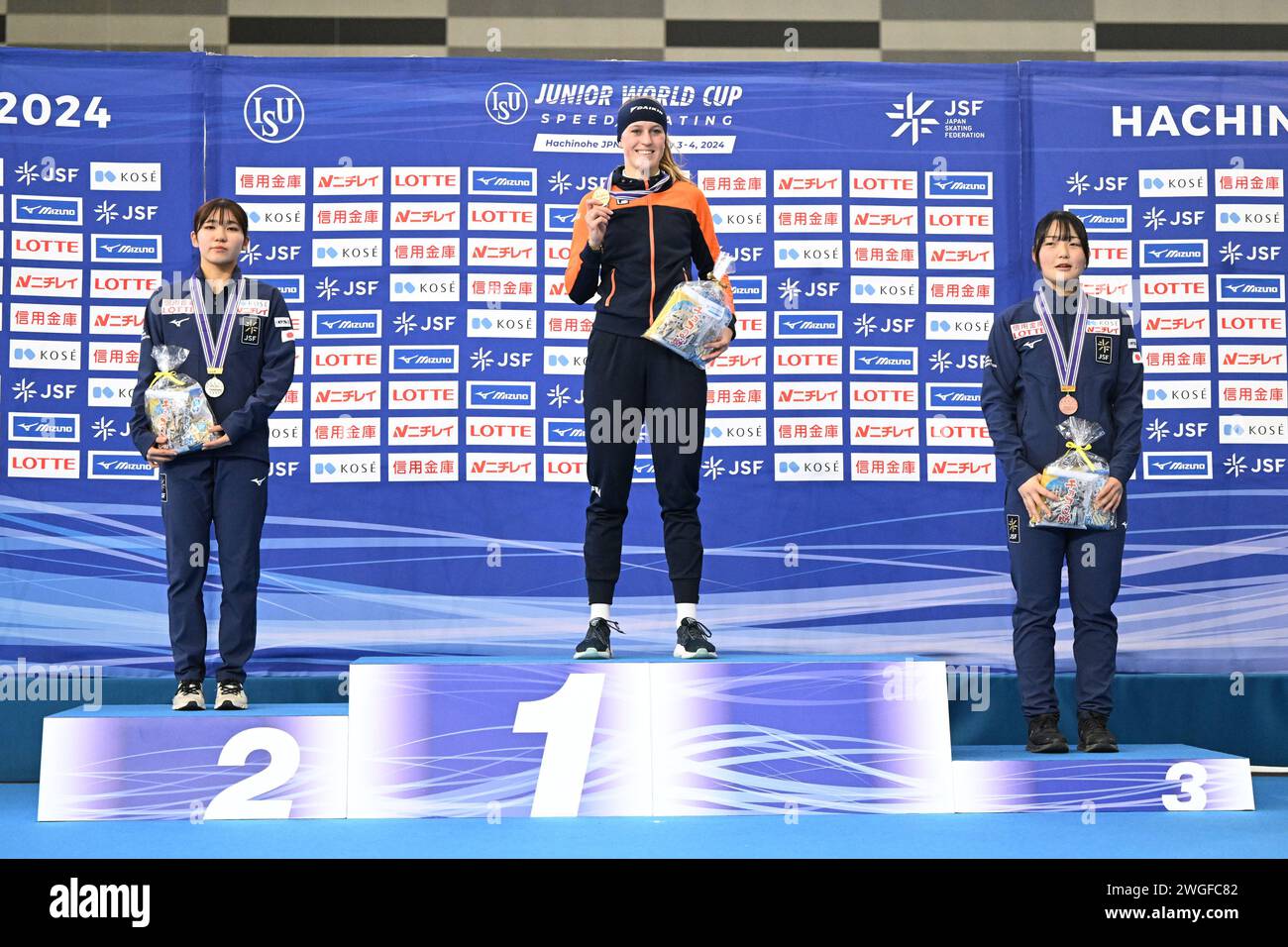 Aomori, Japan. Credit: MATSUO. 4th Feb, 2024. (L-R) Hana Noake (JPN ...