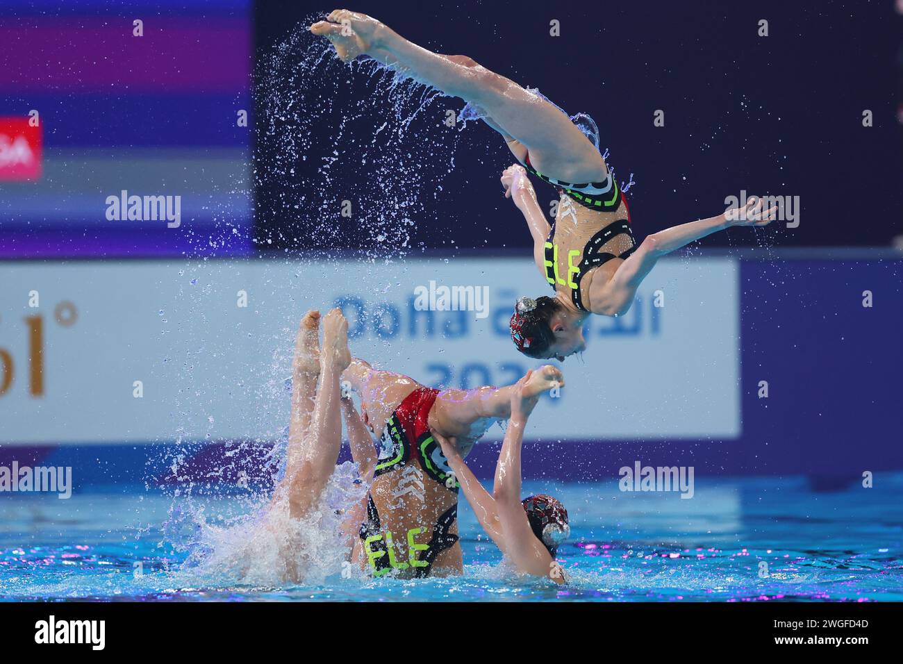Doha, Qatar. 4th Feb, 2024. Japan team group (JPN) Artistic Swimming ...