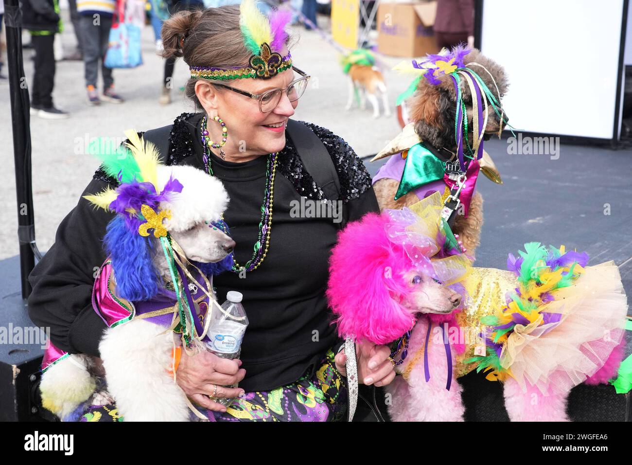 St. Louis, United States. 08th Feb, 2024. Linda Heigert sits with her ...