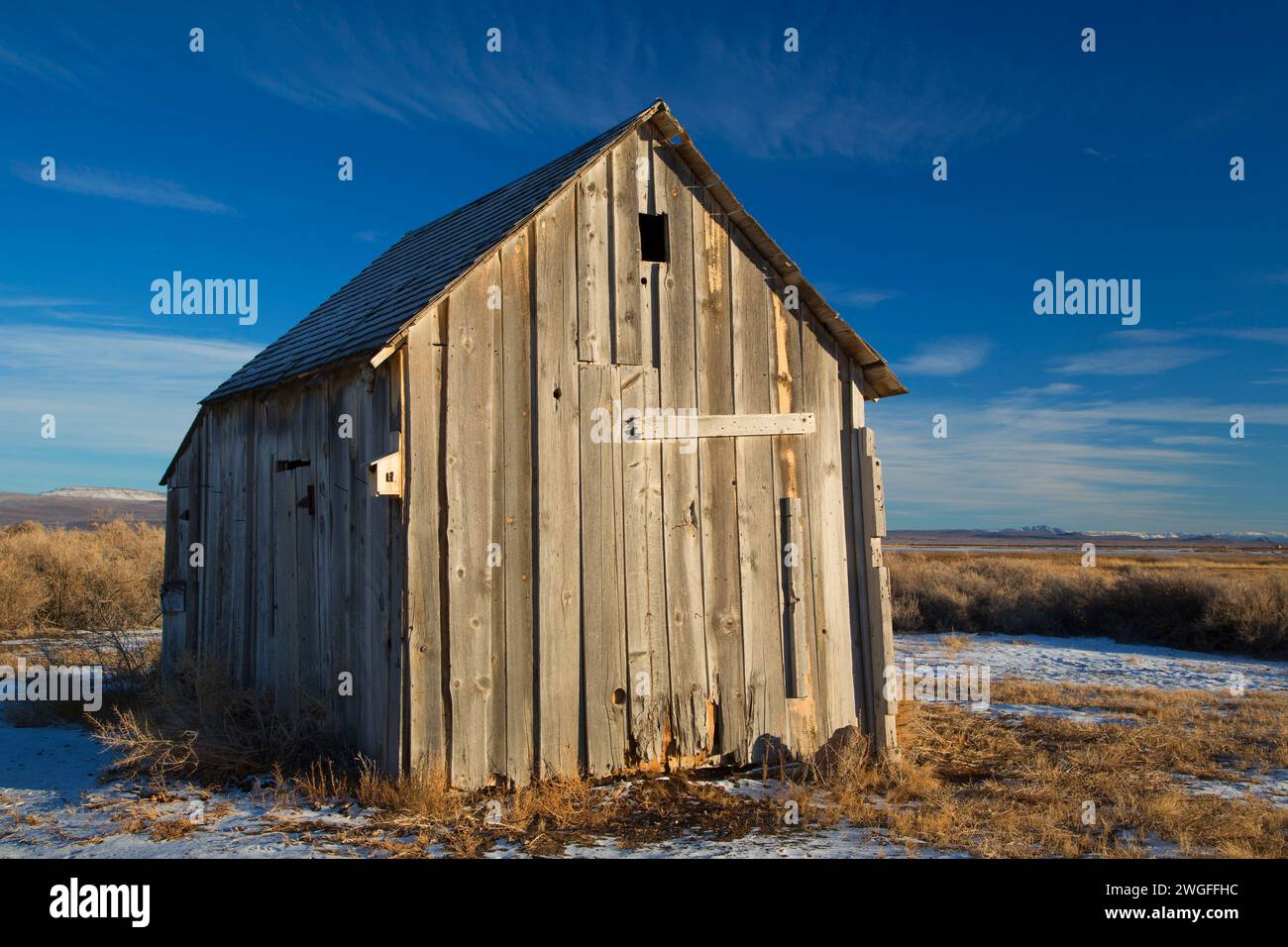 River Ranch shed, Summer Lake Wildlife Area, Oregon Outback Scenic ...