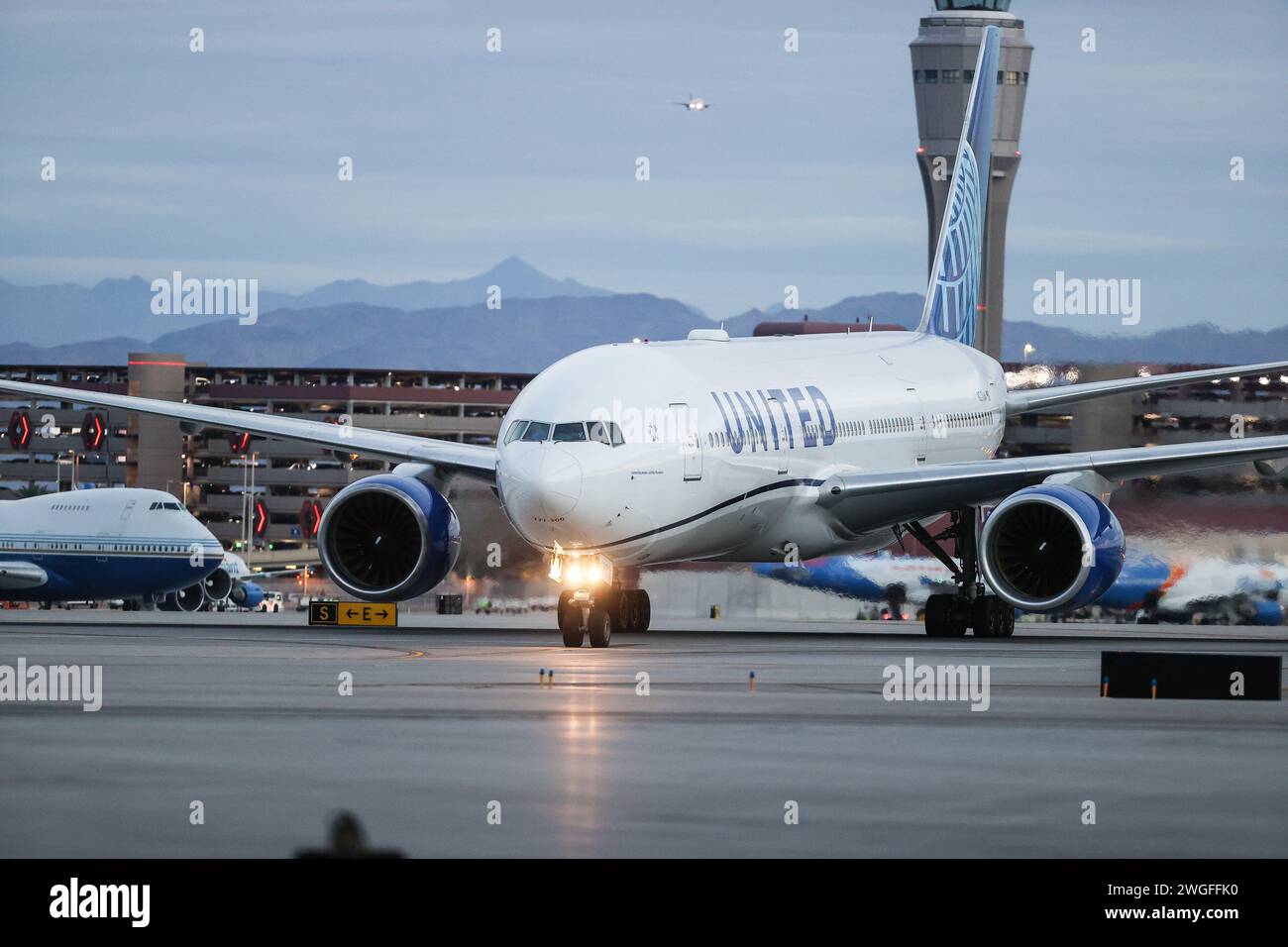 Las Vegas, NV, USA. 04th Feb, 2024. The Kansas City Chief's team plane ...