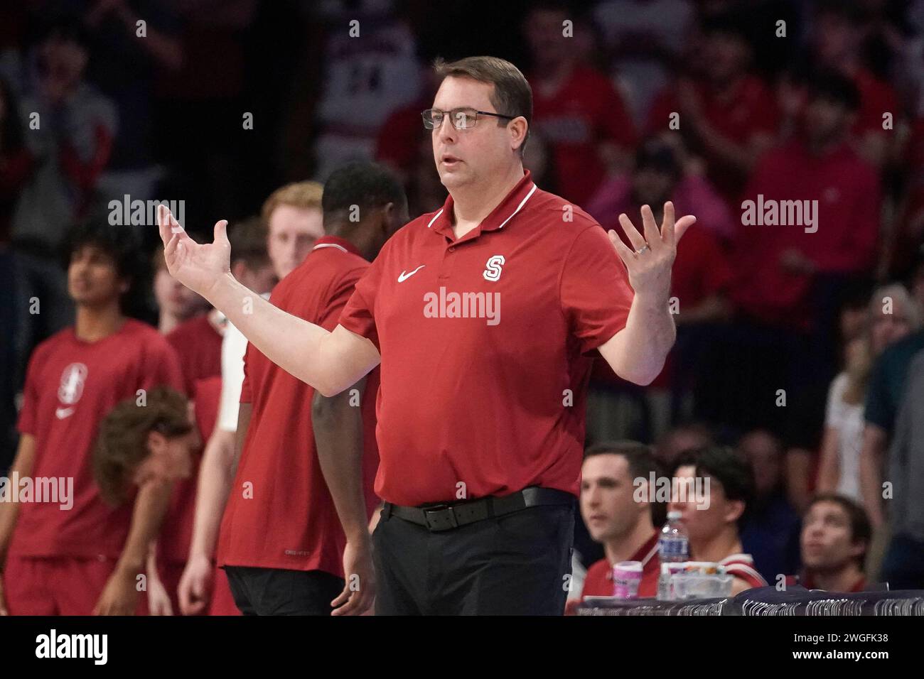 Stanford head coach Jerod Haase gestures as his team loses to Arizona ...