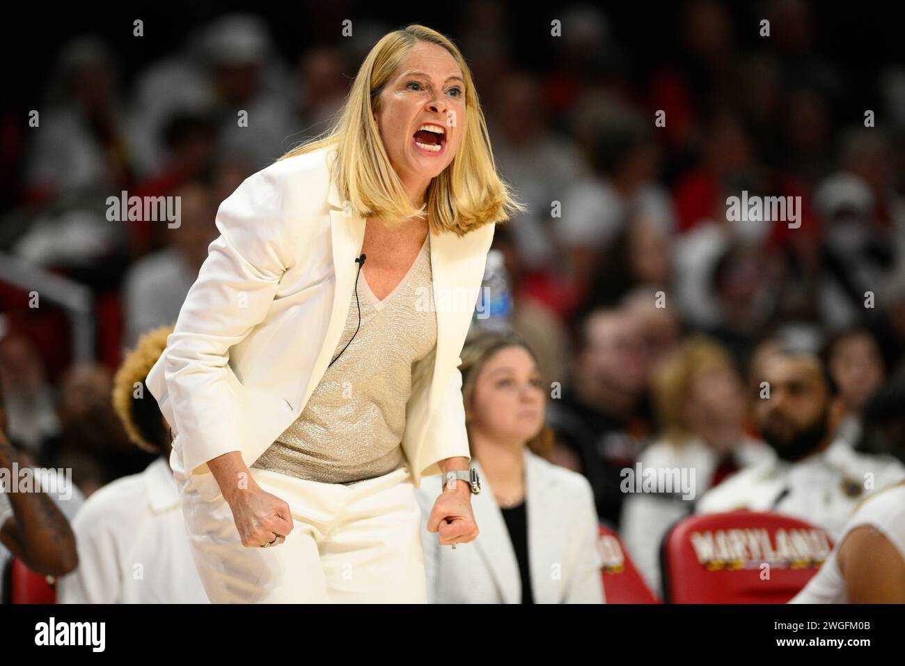 Maryland head coach Brenda Frese in action during the first half of an ...