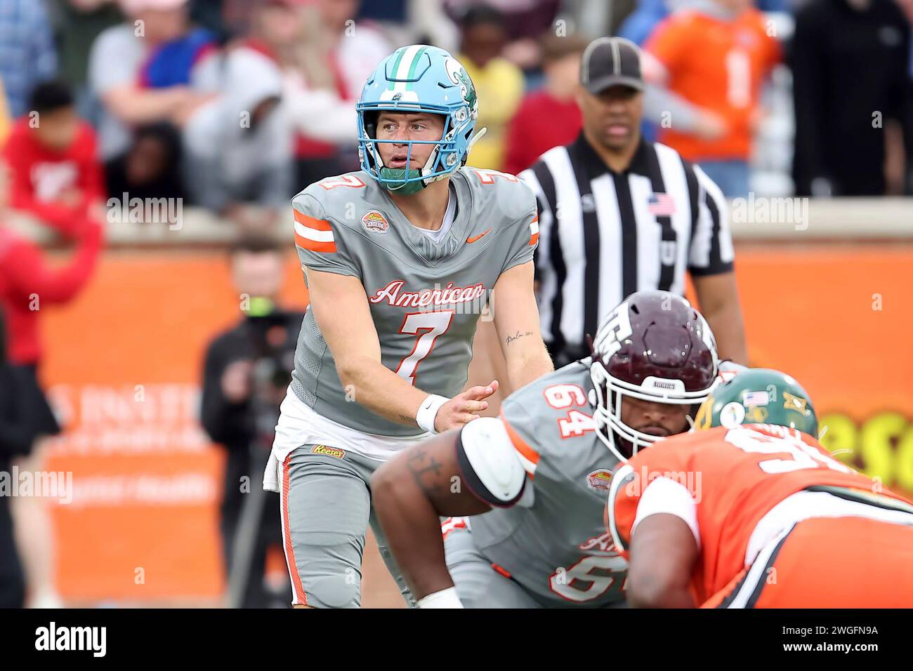 MOBILE, AL - FEBRUARY 03: American quarterback Michael Pratt of Tulane ...