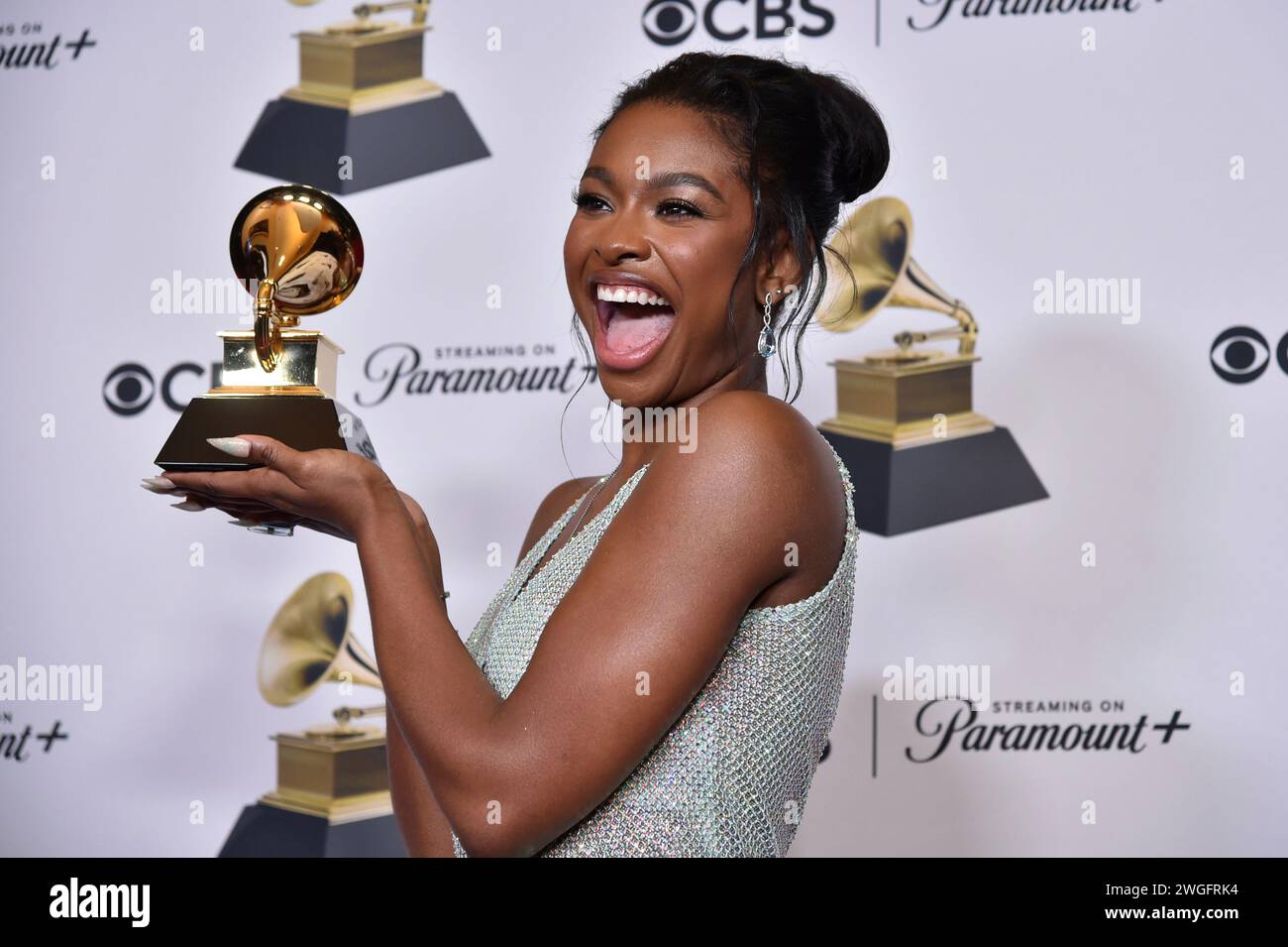 Coco Jones poses in the press room with the award for best R&B ...