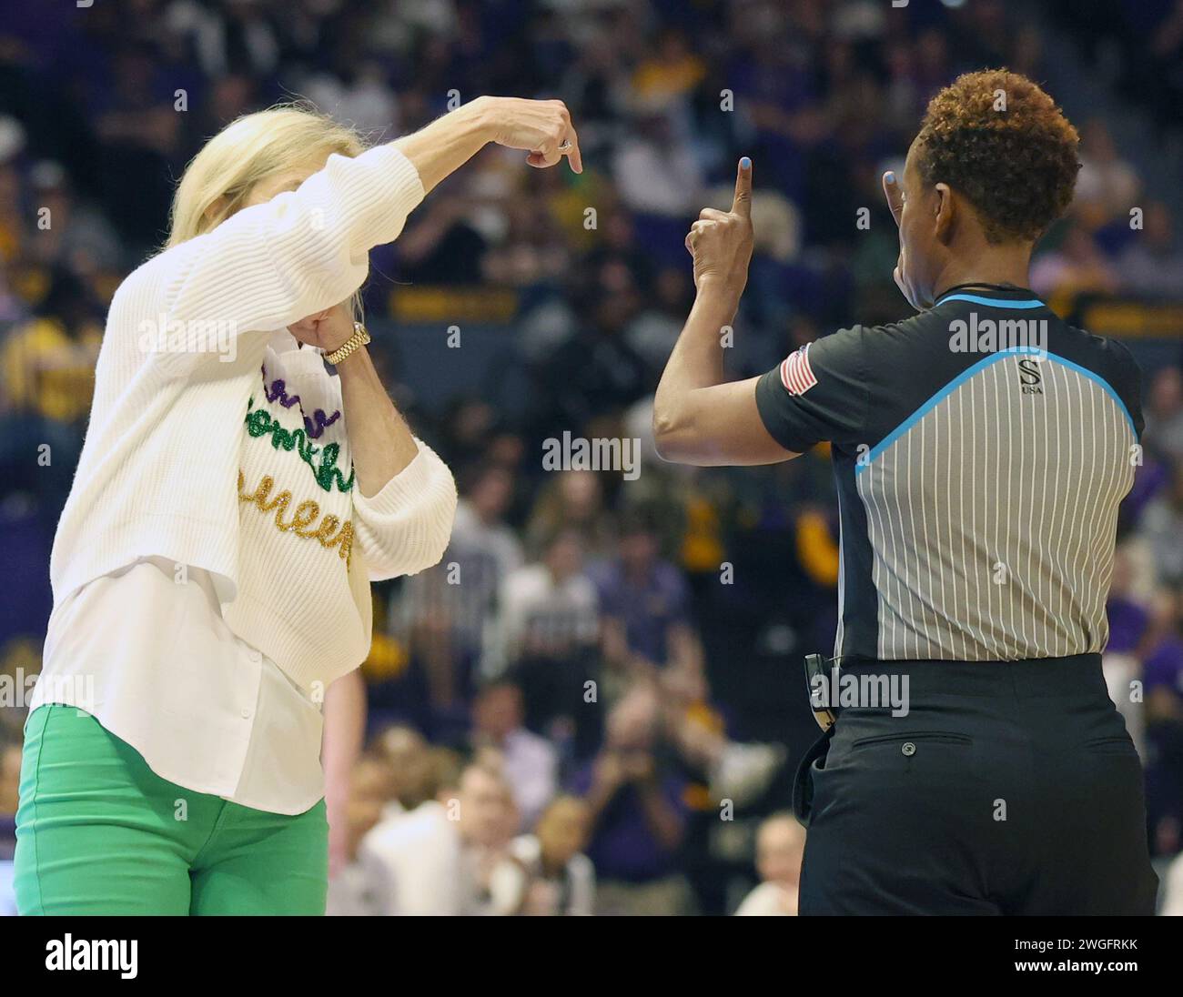 Baton Rouge, USA. 04th Feb, 2024. LSU Lady Tigers head coach Kim Mulkey ...