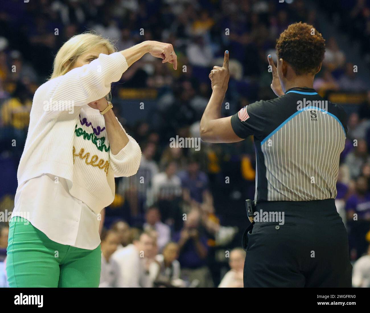 Baton Rouge, USA. 04th Feb, 2024. LSU Lady Tigers head coach Kim Mulkey ...