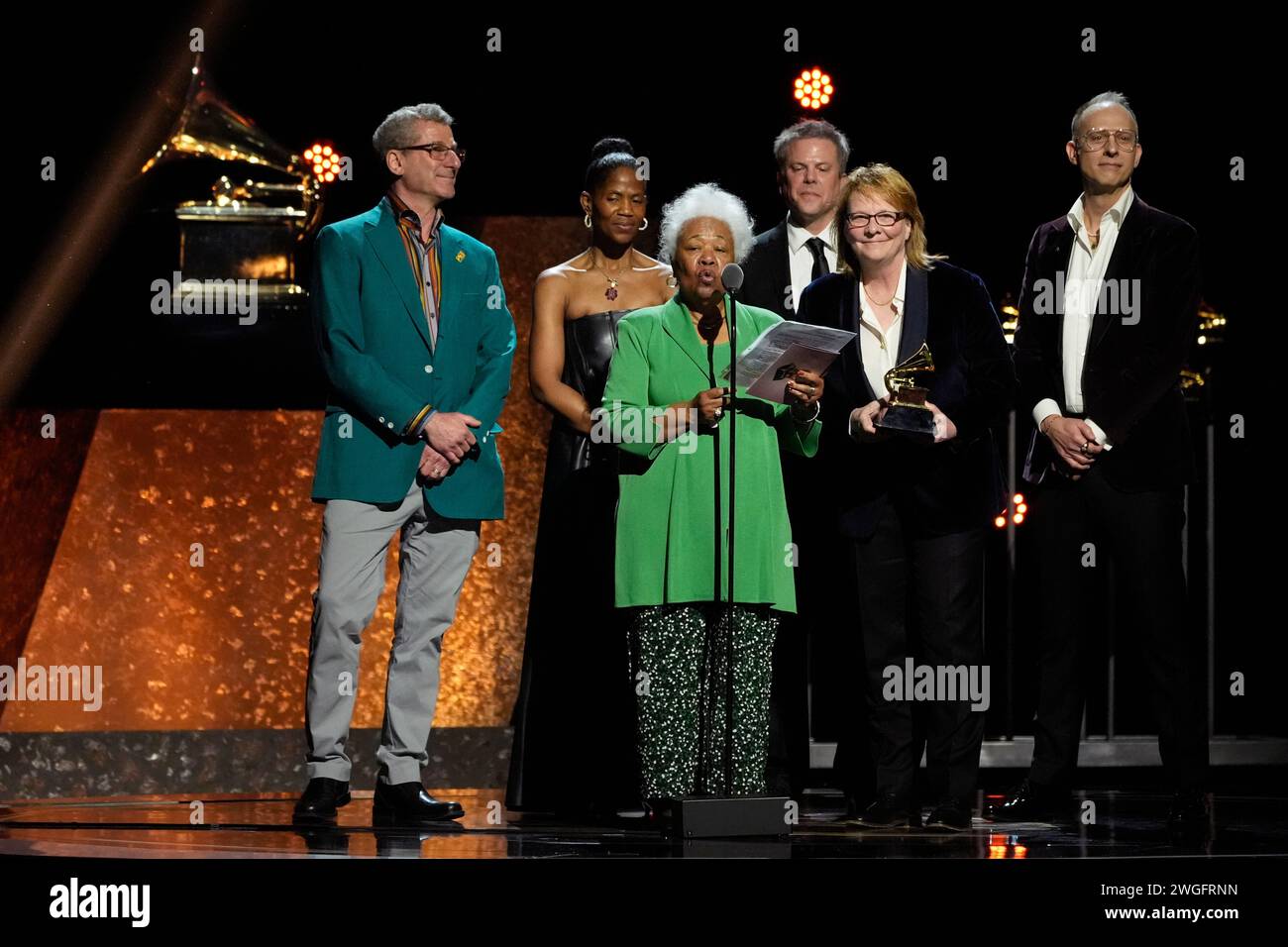 Deanie Parker, center, accepts the award for best album notes for ...
