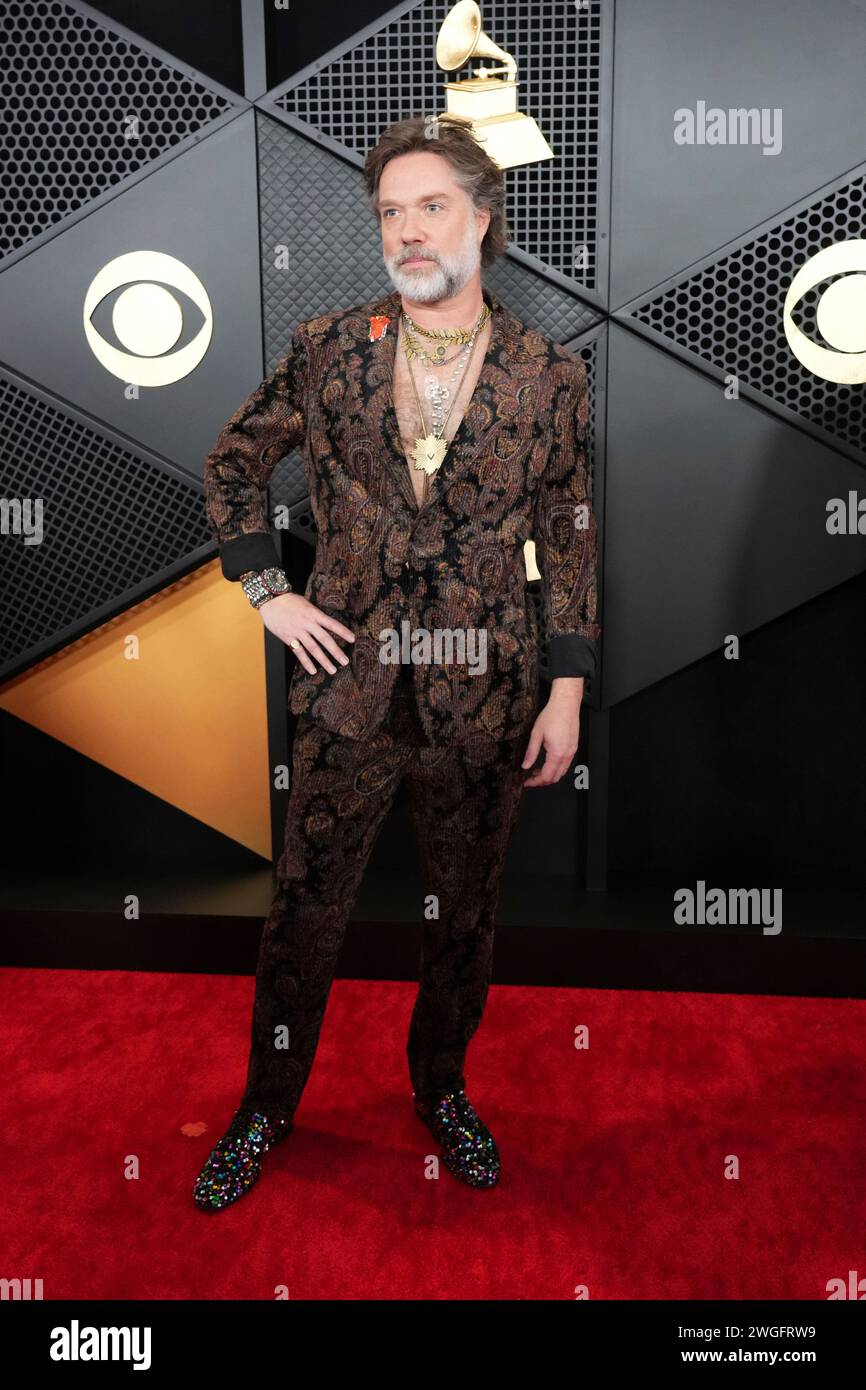 Rufus Wainwright arrives at the 66th annual Grammy Awards on Sunday ...