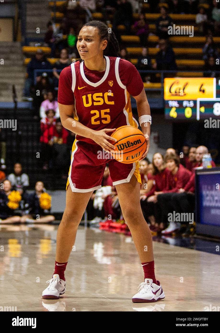 Haas Pavilion Berkeley Calif, USA. 04th Feb, 2024. CA U.S.A. USC guard ...