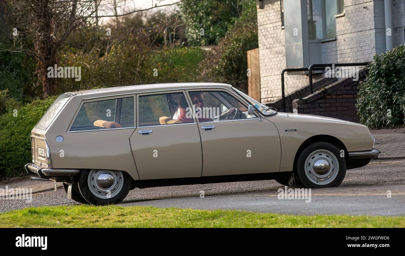 Milton Keynes,UK-Feb 4th 2024: 1970s,1974,Citroen GS classic estate car ...