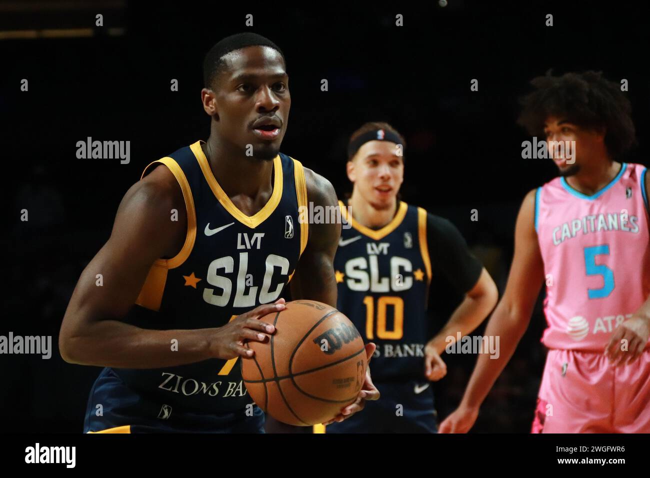 Isaiah miller hi-res stock photography and images - Alamy