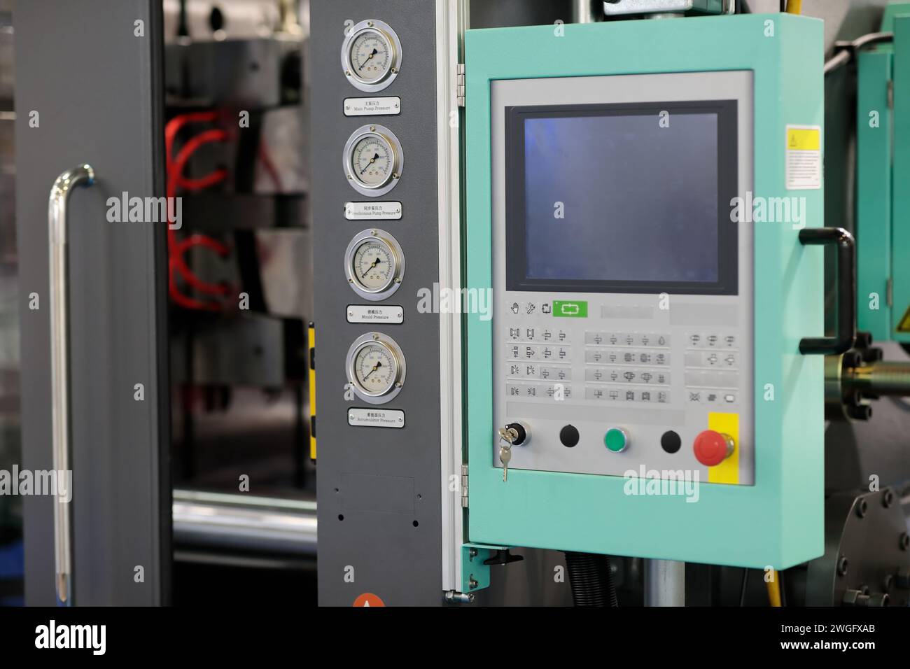 Injection molding hi-res stock photography and images - Alamy