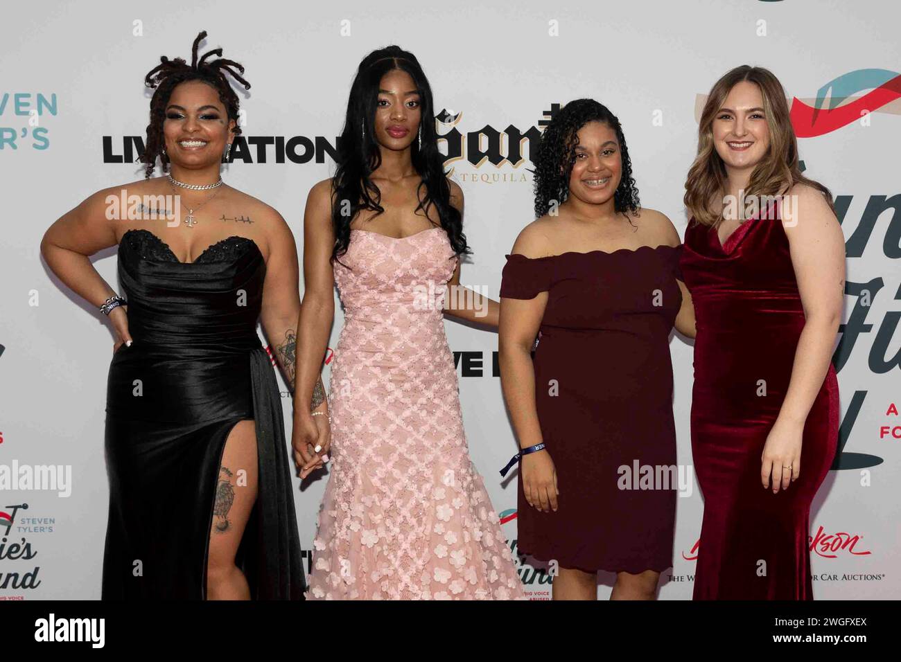 Los Angeles, USA. 04th Feb, 2024. Pamela Lowe, Emely Florian, Kauna ...