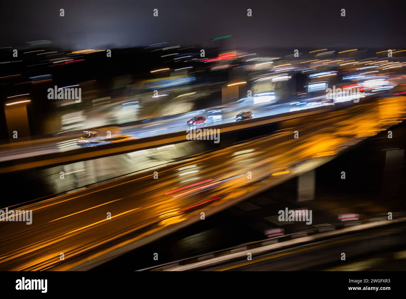 Berlin, Germany. 05th Feb, 2024. Cars driving on the A100 at the ...
