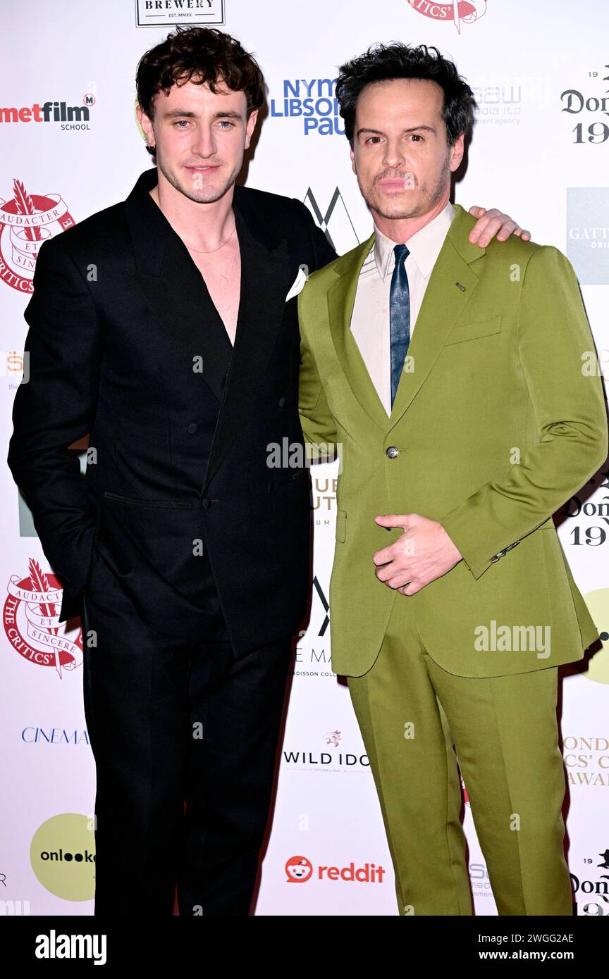 Paul Mescal und Andrew Scott bei der Verleihung der London Critics ...