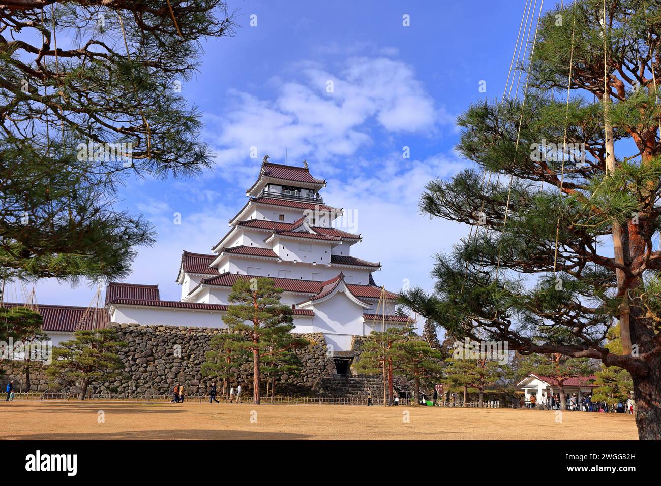 Tsuruga Castle (Wakamatsu castle) a concrete replica of 14th-century ...