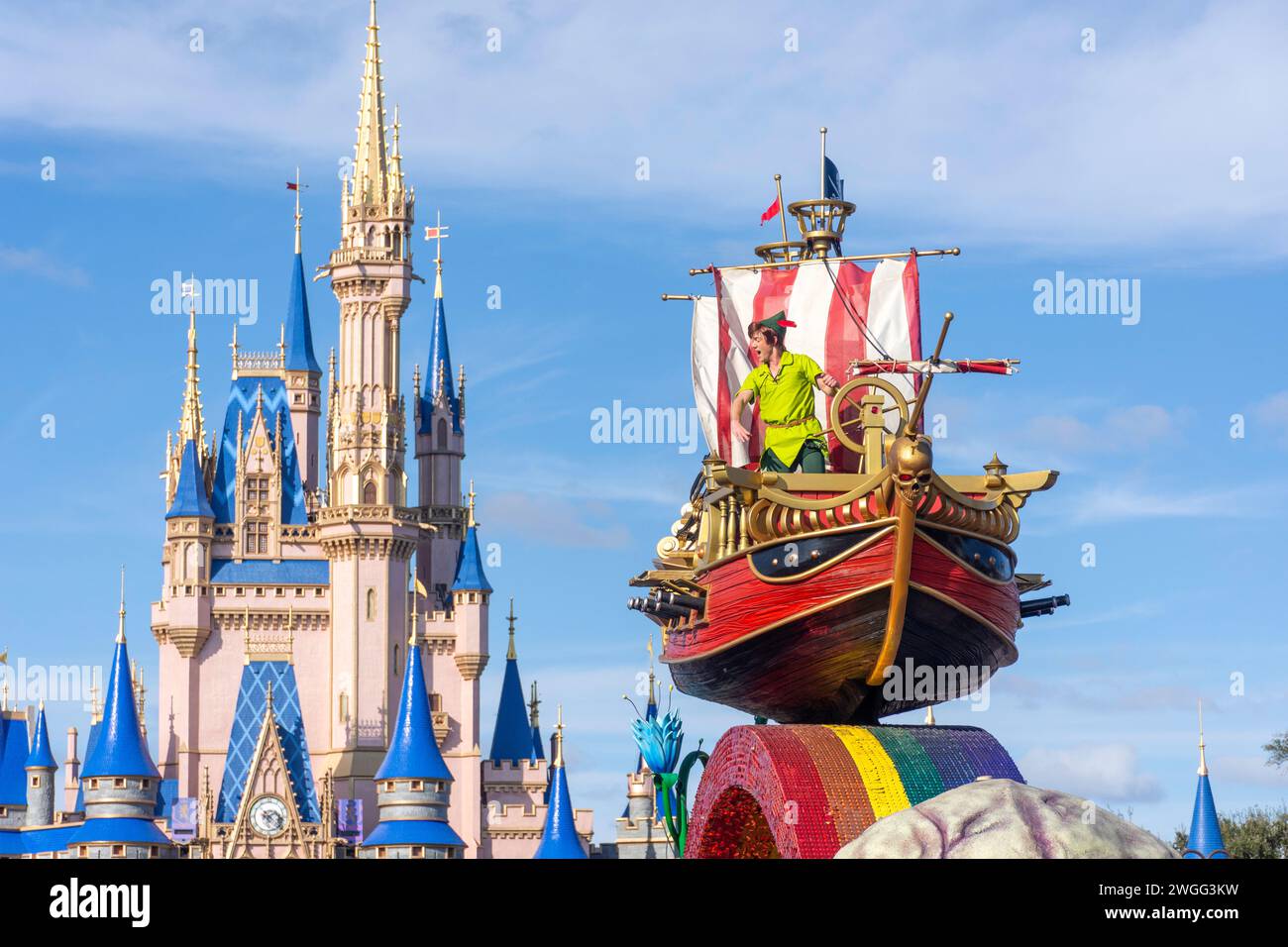 Peter Pan in Festival of Fantasy Parade on Main Street U.S.A, Magic ...