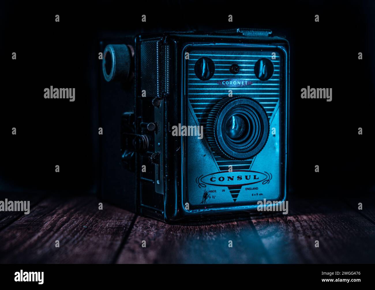 Coronet camera hi-res stock photography and images - Alamy