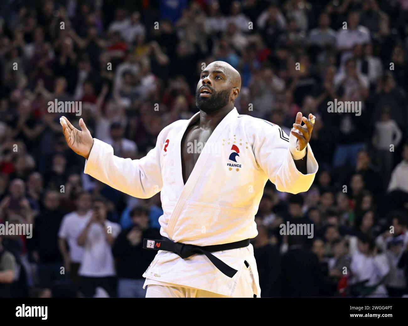 Teddy Riner of France reacts after winning the men's over-100-kilogram ...