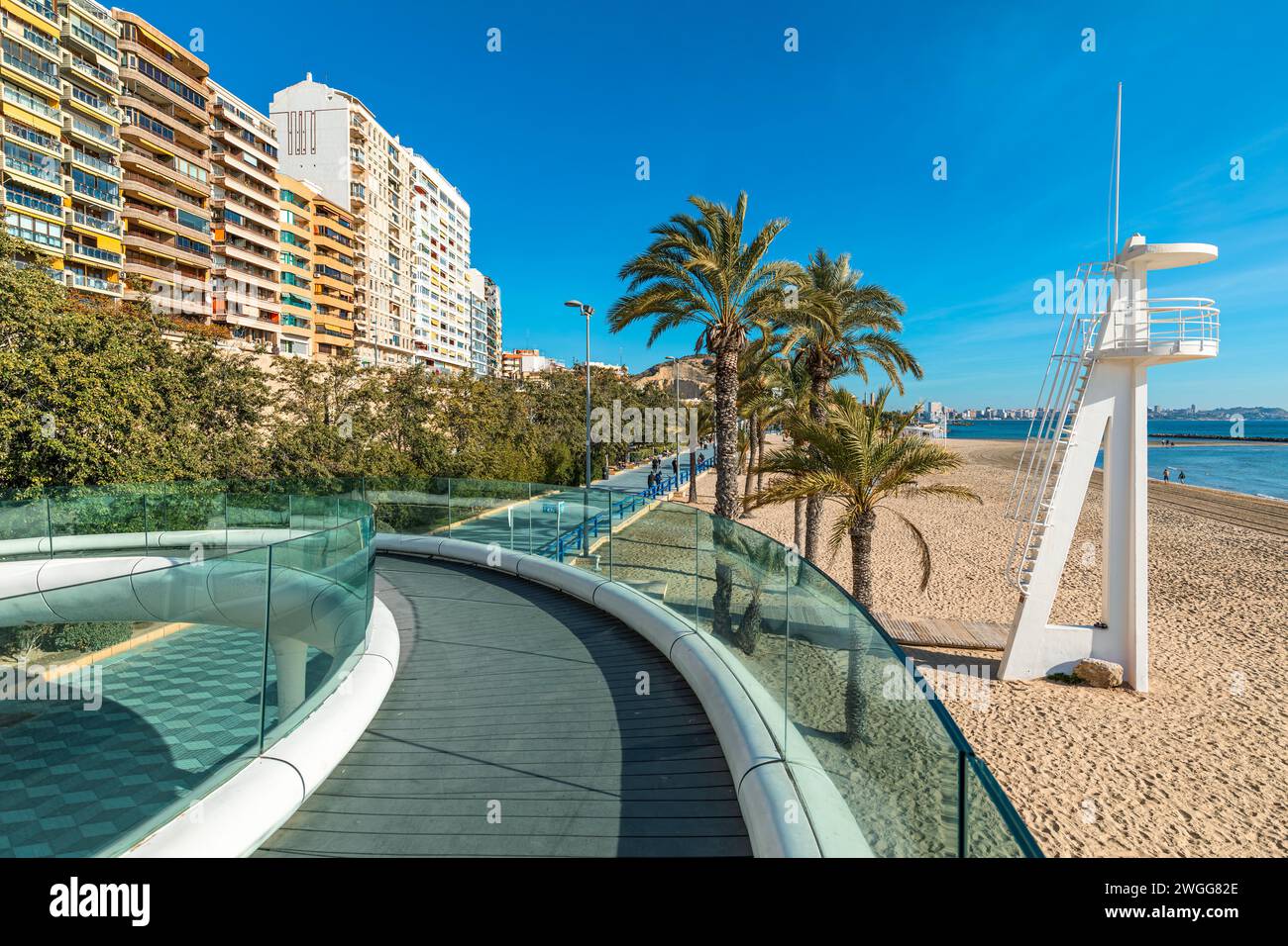 Residential building at the beach promenade hi-res stock photography ...