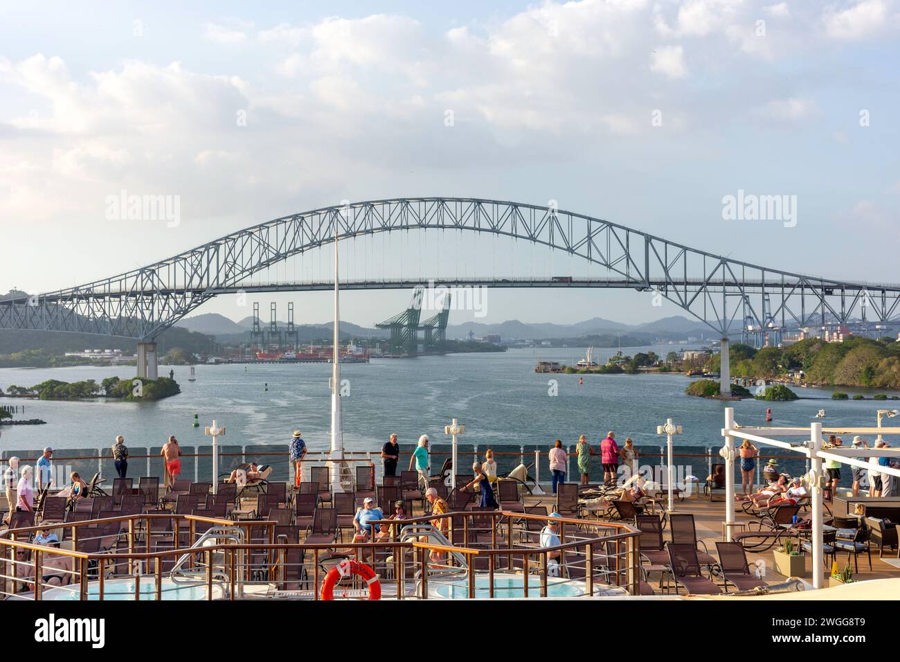 Bridge of the Americas (Puente de las Américas) from deck of Cunard ...
