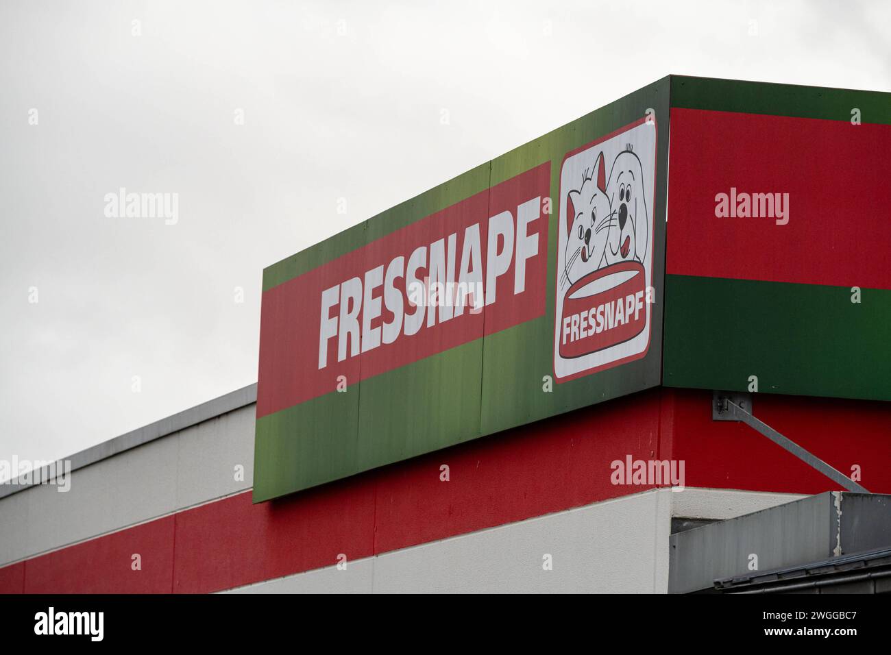 Das fressnapf hi-res stock photography and images - Alamy