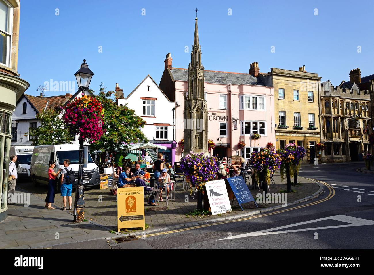The octagonal market cross hi-res stock photography and images - Alamy