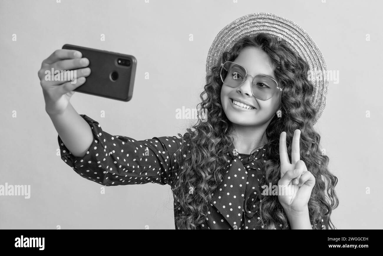 Happy kid girl curly Black and White Stock Photos & Images - Alamy
