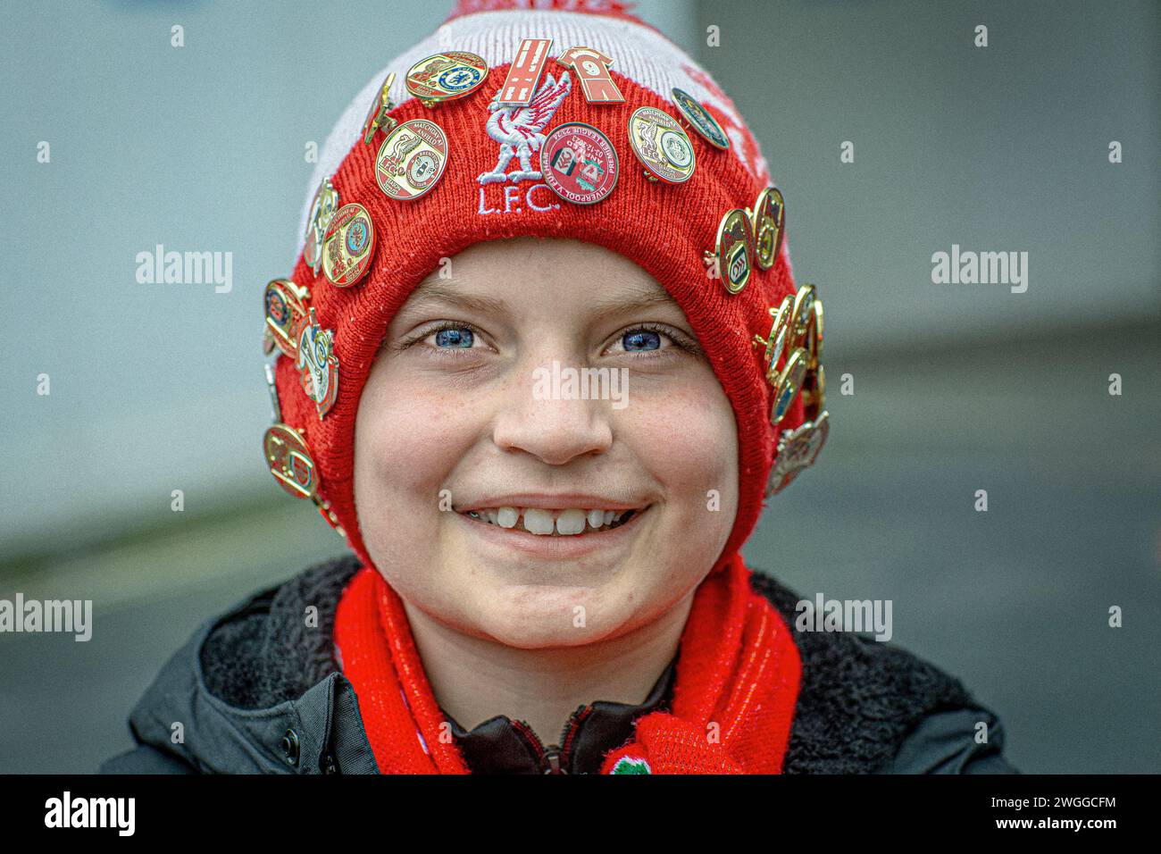 Young boy Liverpool FC fan with warm winter hat Stock Photo - Alamy