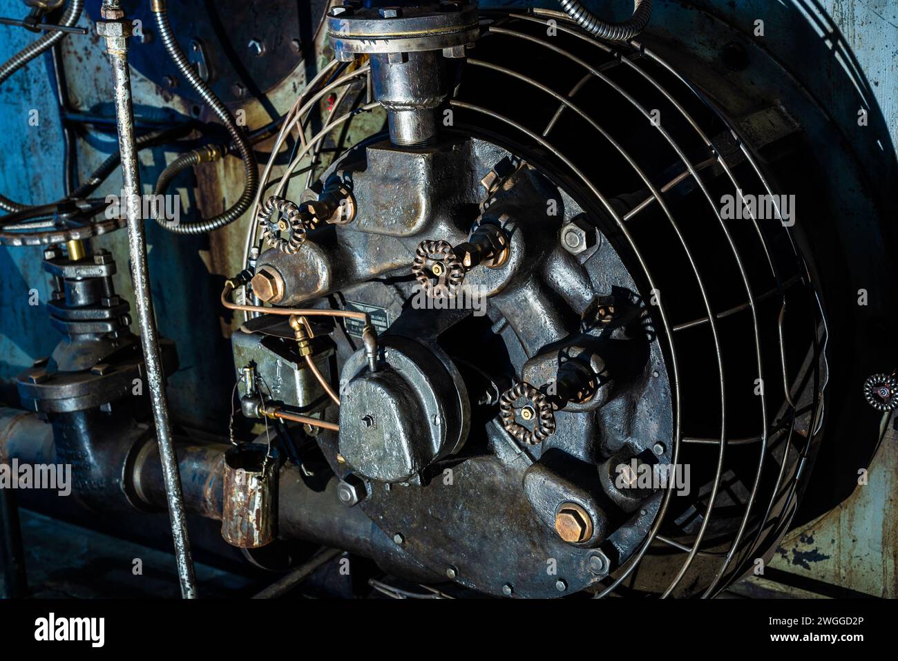 Machinery Component: Aircraft Engine and Wheel in Automotive ...