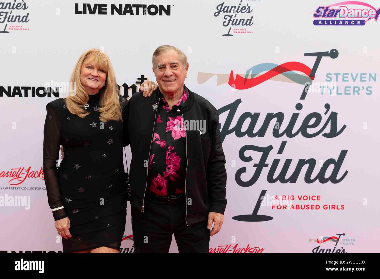 Los Angeles, USA. 04th Feb, 2024. Kim and Ira Blumenthal attend the ...