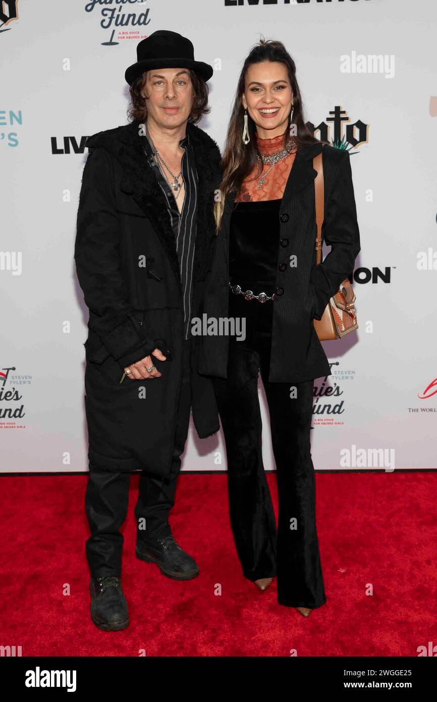Los Angeles, USA. 04th Feb, 2024. Richie Kotzen and Julia Lage attends ...