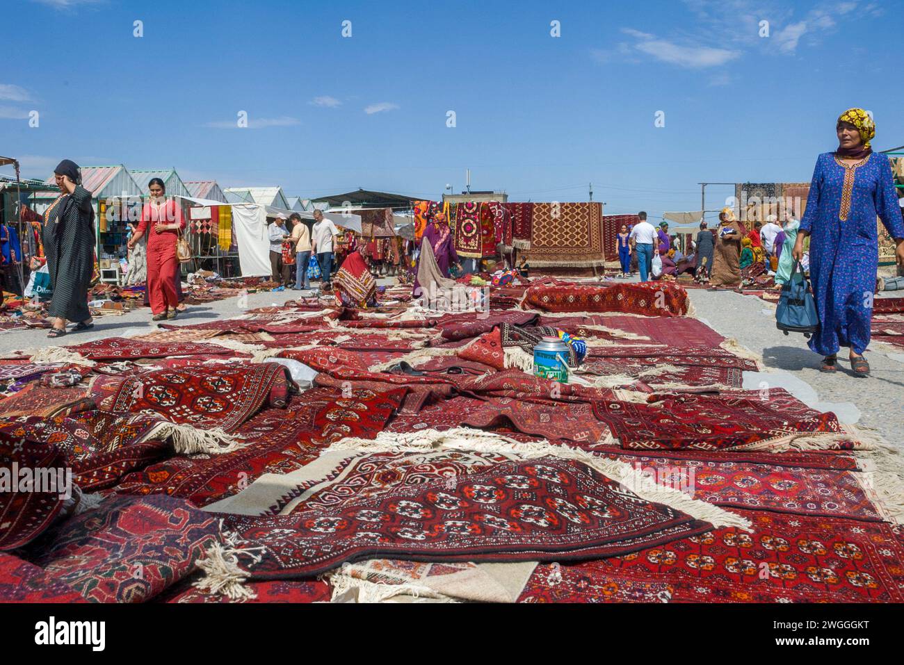 Ashgabat turkmenistan market hi-res stock photography and images - Alamy
