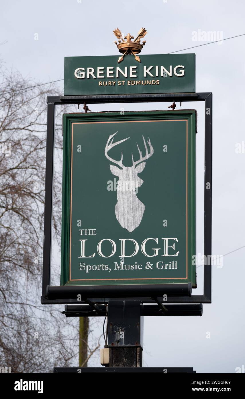 Lodge road sign hi-res stock photography and images - Alamy