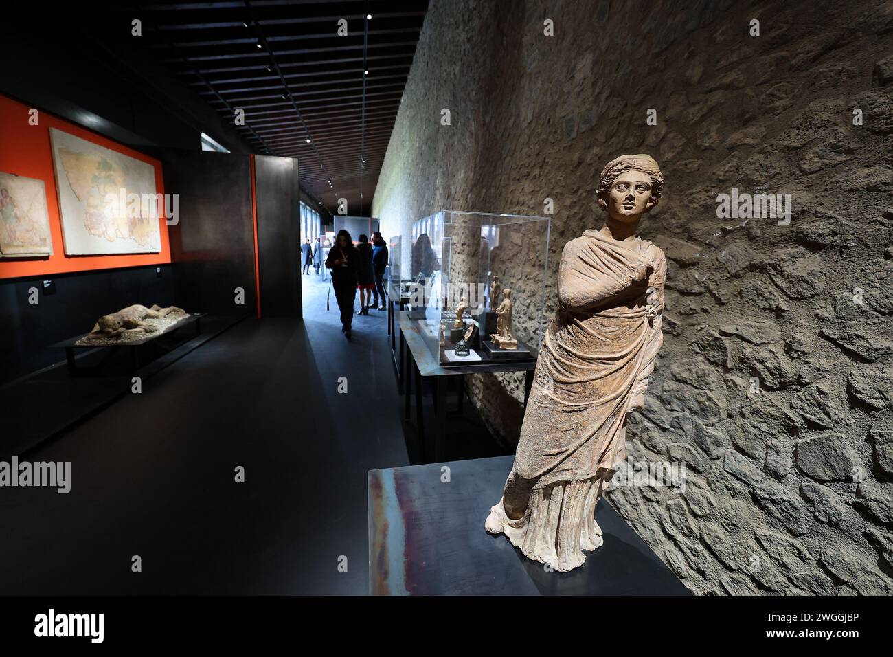 A view of the exhibition The Other Pompeii, inside the archaeological ... A view of the exhibition The Other Pompeii, inside the archaeological ...