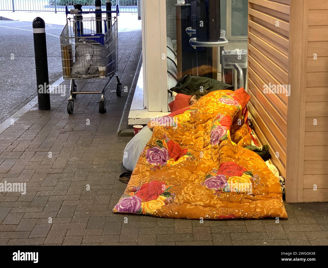 Slough, Berkshire, UK. 5th February, 2024. Homeless people tragically ...