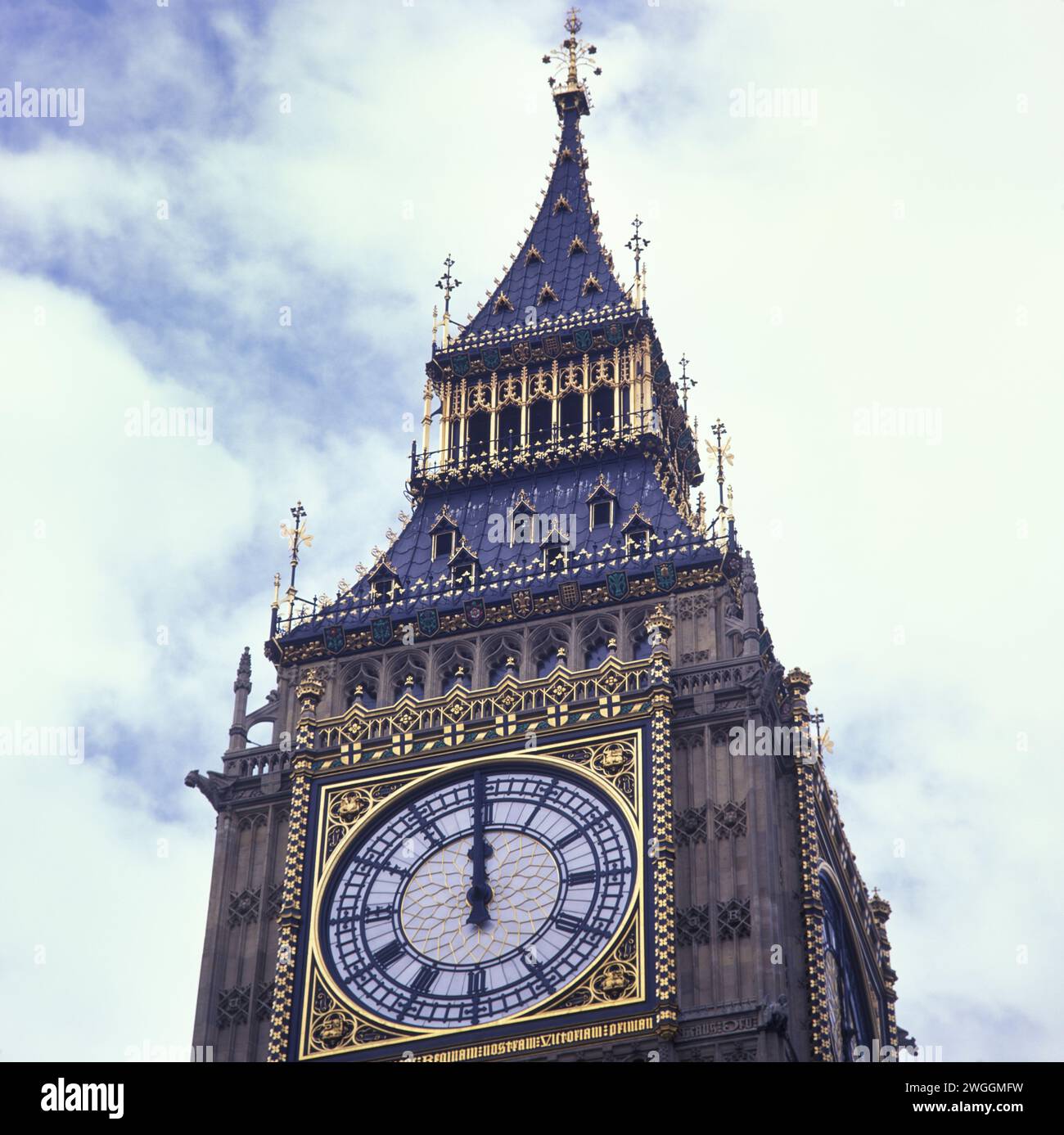 Big ben at midday hi-res stock photography and images - Alamy