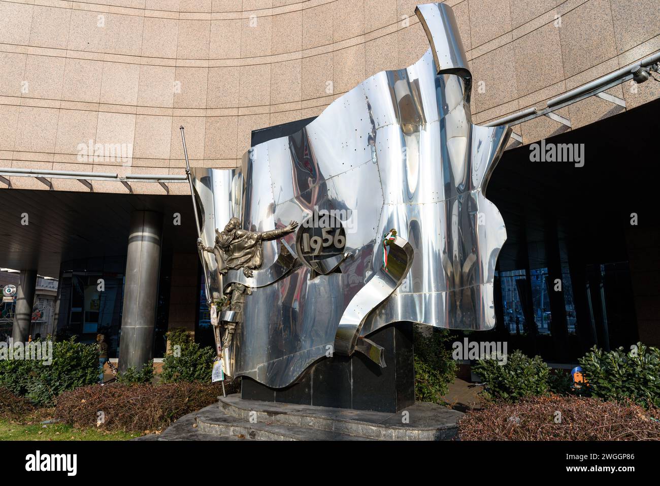 The memorial to the 1956 Hungarian Revolution at Szena ter by Ferenc ...
