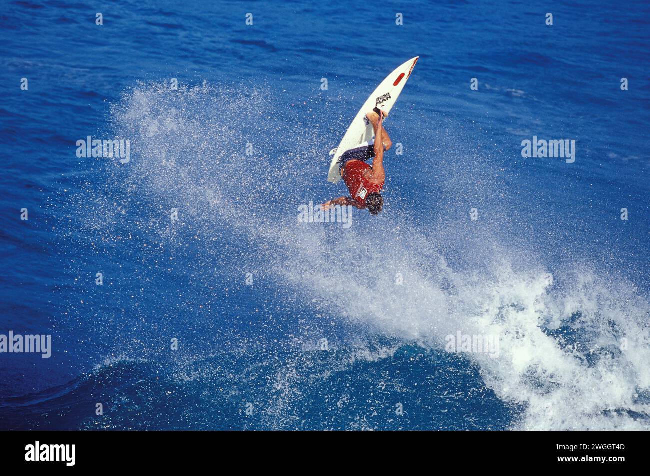 Tow surfing hi-res stock photography and images - Alamy